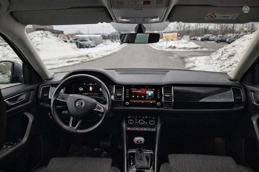 Grey Skoda Kodiaq 2018 in Vilnius, with an engine capacity of 1.97 L and mileage of 159 thousand km for 19990 €, photo 9 on AUTOMOTO.COM.LV