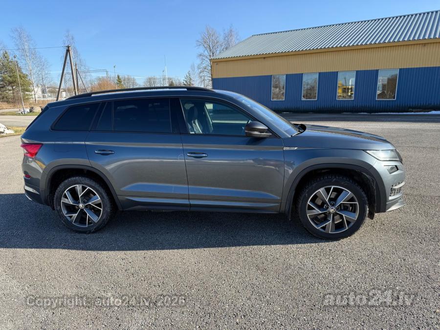Pelēks Skoda Kodiaq 2018 Tallina, ar dzinēja tilpumu 2.00 L un nobraukumu 195 tūkst. km par 19000 €, foto 5 vietnē AUTOMOTO.COM.LV