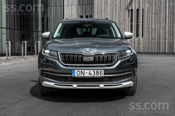 Pelēks Skoda Kodiaq 2018 Rīga, ar dzinēja tilpumu 2.00 L un nobraukumu 175 tūkst. km par 21490 €, foto 5 vietnē AUTOMOTO.COM.LV