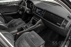Pelēks Skoda Kodiaq 2018 Rīga, ar dzinēja tilpumu 2.00 L un nobraukumu 175 tūkst. km par 21490 €, foto 9 vietnē AUTOMOTO.COM.LV