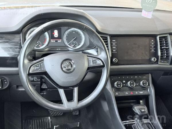 Pelēks Skoda Kodiaq 2018 Rīga, ar dzinēja tilpumu 2.00 L un nobraukumu 235 tūkst. km par 16500 €, foto 9 vietnē AUTOMOTO.COM.LV