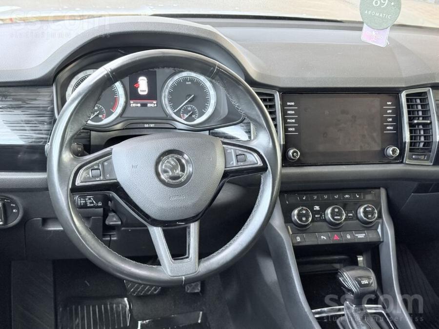 Серый Шкода Kodiaq 2018 в Рига, объемом двигателя 2.00 л и пробегом 235 тыс. км за 16500 €, фото 10 на AUTOMOTO.COM.LV