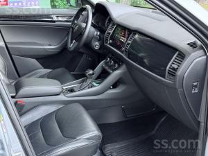 Grey Skoda Kodiaq 2018 in Riga, with an engine capacity of 2.00 L and mileage of 235 thousand km for 15991 €, photo 7 on AUTOMOTO.COM.LV