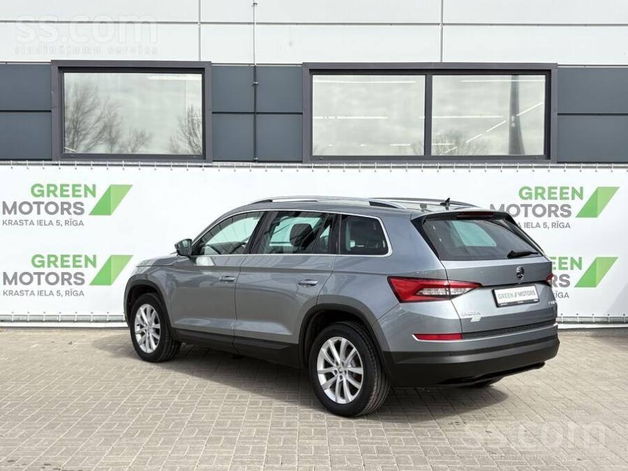 Grey Skoda Kodiaq 2018 in Riga, with an engine capacity of 1.50 L and mileage of 95 thousand km for 20900 €, photo 4 on AUTOMOTO.COM.LV