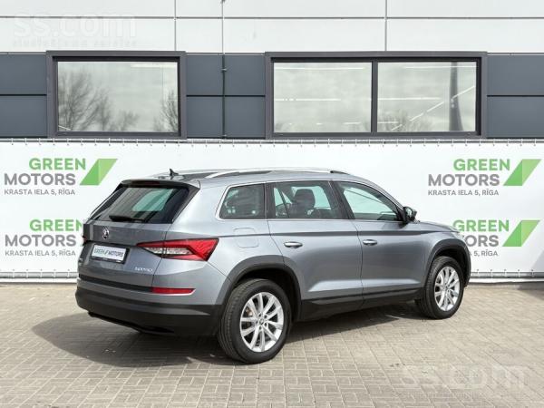 Серый Шкода Kodiaq 2018 в Рига, объемом двигателя 1.50 л и пробегом 95 тыс. км за 20900 €, фото 4 на AUTOMOTO.COM.LV