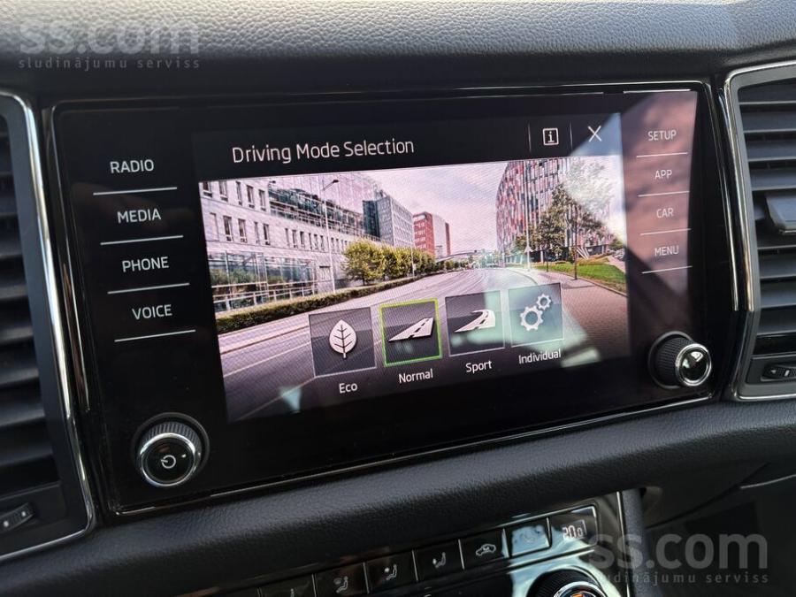 Grey Skoda Kodiaq 2018 in Riga, with an engine capacity of 1.50 L and mileage of 95 thousand km for 20900 €, photo 33 on AUTOMOTO.COM.LV