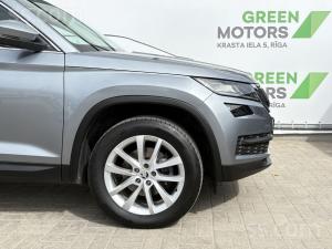 Pelēks Skoda Kodiaq 2018 Rīga, ar dzinēja tilpumu 1.50 L un nobraukumu 95 tūkst. km par 20400 €, foto 34 vietnē AUTOMOTO.COM.LV