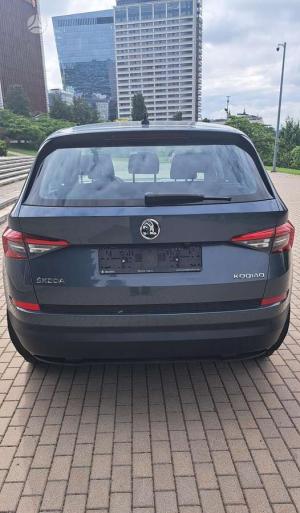 Grey Skoda Kodiaq 2018 in Vilnius, with an engine capacity of 1.50 L and mileage of 77 thousand km for 19490 €, photo 7 on AUTOMOTO.COM.LV