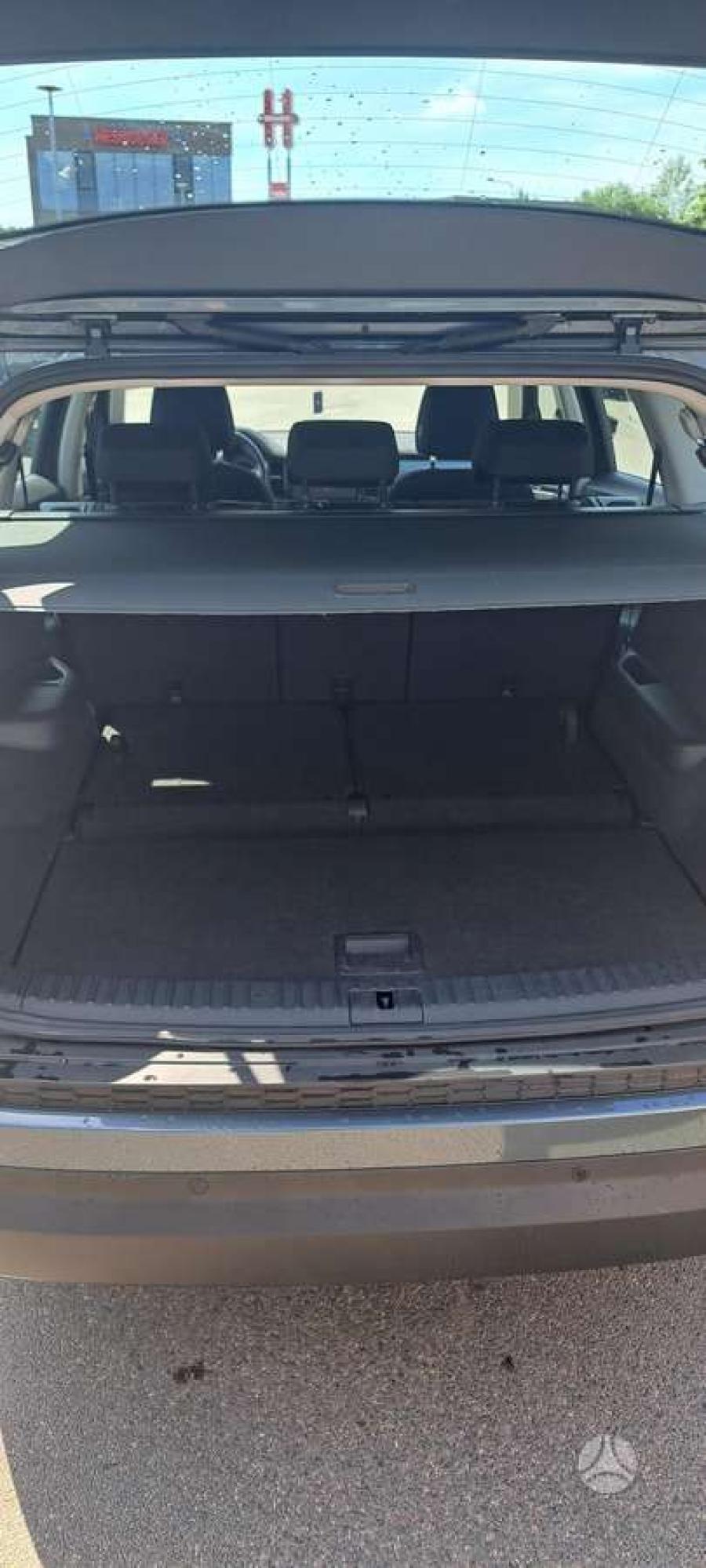 Grey Skoda Kodiaq 2018 in Vilnius, with an engine capacity of 1.50 L and mileage of 77 thousand km for 19490 €, photo 24 on AUTOMOTO.COM.LV