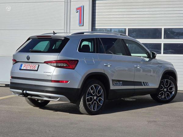 Grey Skoda Kodiaq 2018 in Jonava, with an engine capacity of 2.00 L and mileage of 273 thousand km for 20000 €, photo 8 on AUTOMOTO.COM.LV