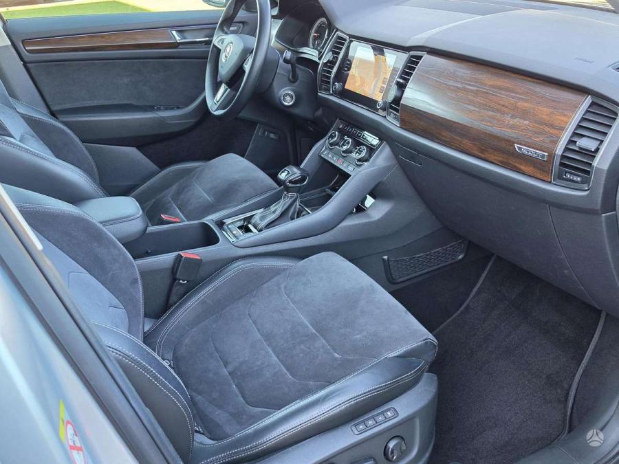 Серый Шкода Kodiaq 2018 в Ионава, объемом двигателя 2.00 л и пробегом 273 тыс. км за 20000 €, фото 17 на AUTOMOTO.COM.LV