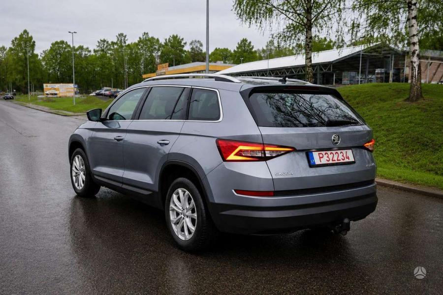 Серый Шкода Kodiaq 2018 в Вильнюс, объемом двигателя 1.97 л и пробегом 160 тыс. км за 18900 €, фото 6 на AUTOMOTO.COM.LV