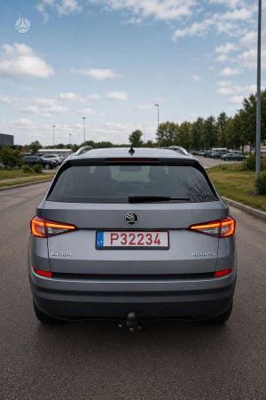 Серый Шкода Kodiaq 2018 в Вильнюс, объемом двигателя 1.97 л и пробегом 160 тыс. км за 18900 €, фото 7 на AUTOMOTO.COM.LV