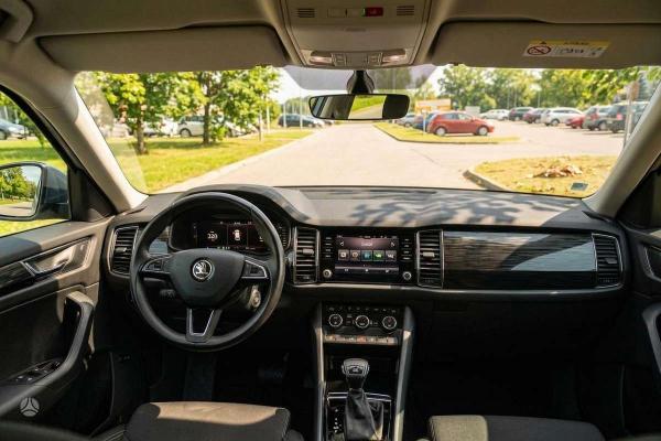 Pelēks Skoda Kodiaq 2018 Viļņa, ar dzinēja tilpumu 1.97 L un nobraukumu 160 tūkst. km par 18900 €, foto 7 vietnē AUTOMOTO.COM.LV