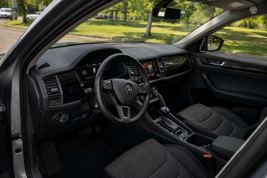 Серый Шкода Kodiaq 2018 в Вильнюс, объемом двигателя 1.97 л и пробегом 160 тыс. км за 18900 €, фото 10 на AUTOMOTO.COM.LV