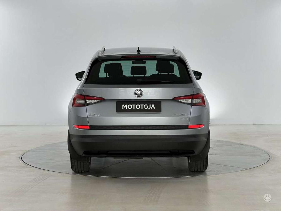 Серый Шкода Kodiaq 2018 в Вильнюс, объемом двигателя 1.97 л и пробегом 122 тыс. км за 21900 €, фото 5 на AUTOMOTO.COM.LV