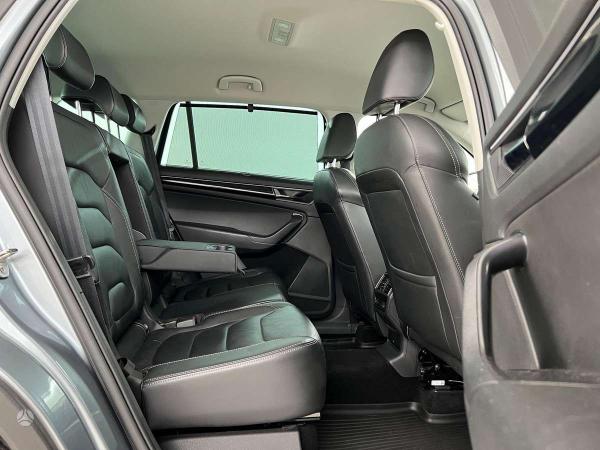 Grey Skoda Kodiaq 2018 in Vilnius, with an engine capacity of 1.97 L and mileage of 122 thousand km for 21900 €, photo 7 on AUTOMOTO.COM.LV