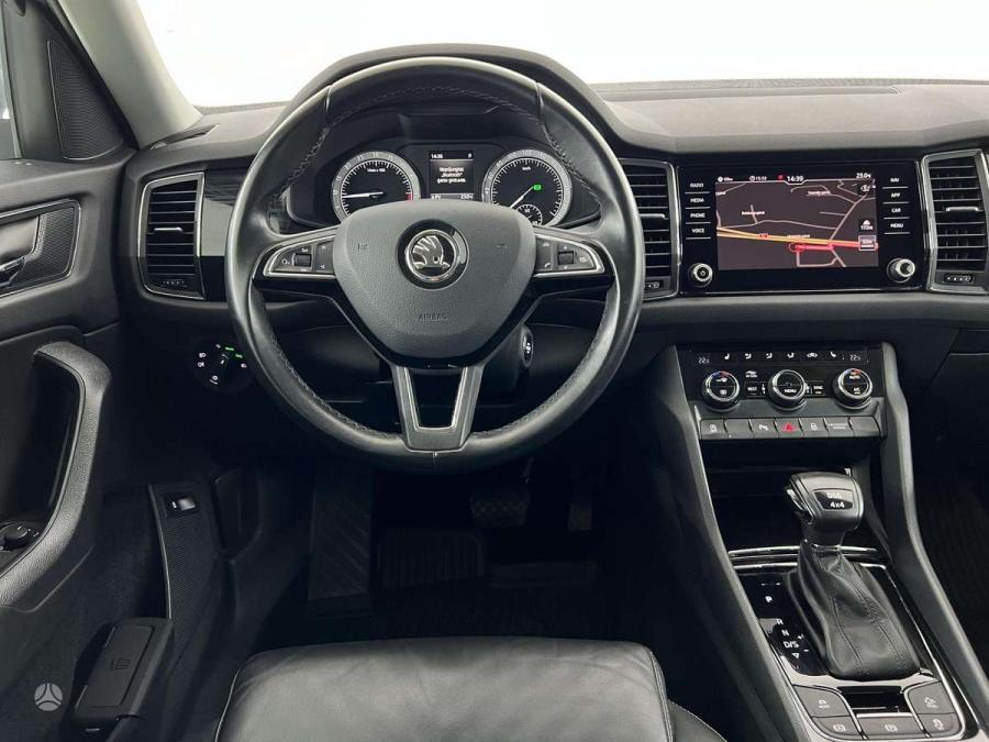 Серый Шкода Kodiaq 2018 в Вильнюс, объемом двигателя 1.97 л и пробегом 122 тыс. км за 21900 €, фото 10 на AUTOMOTO.COM.LV