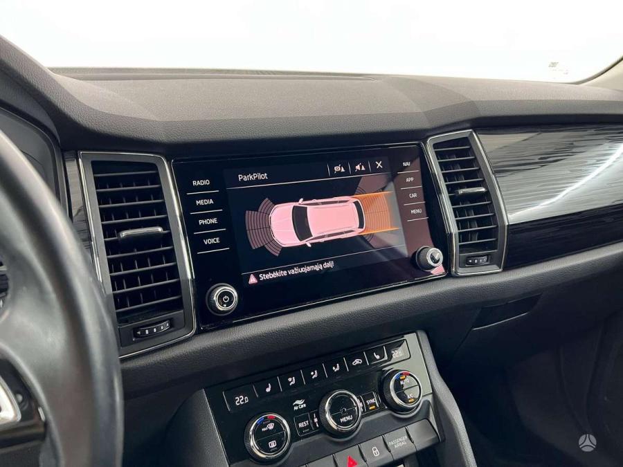 Серый Шкода Kodiaq 2018 в Вильнюс, объемом двигателя 1.97 л и пробегом 122 тыс. км за 21900 €, фото 23 на AUTOMOTO.COM.LV