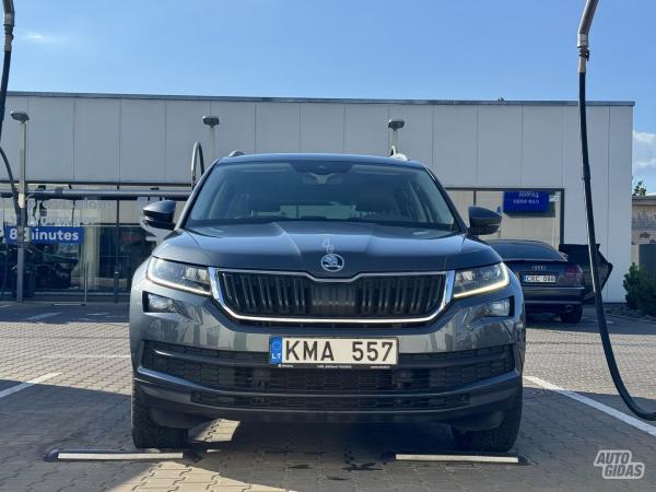 Серый Шкода Kodiaq 2018 в Каунас, объемом двигателя 2.00 л и пробегом 370 тыс. км за 15500 €, фото 3 на AUTOMOTO.COM.LV