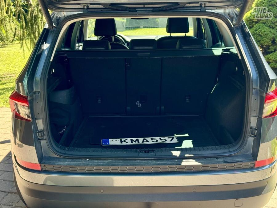 Pelēks Skoda Kodiaq 2018 Kauņa, ar dzinēja tilpumu 2.00 L un nobraukumu 370 tūkst. km par 15500 €, foto 13 vietnē AUTOMOTO.COM.LV