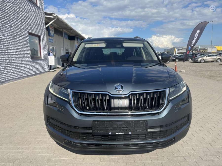 Grey Skoda Kodiaq 2018 in Marijampole, with an engine capacity of 1.97 L and mileage of 211 thousand km for 16900 €, photo 3 on AUTOMOTO.COM.LV