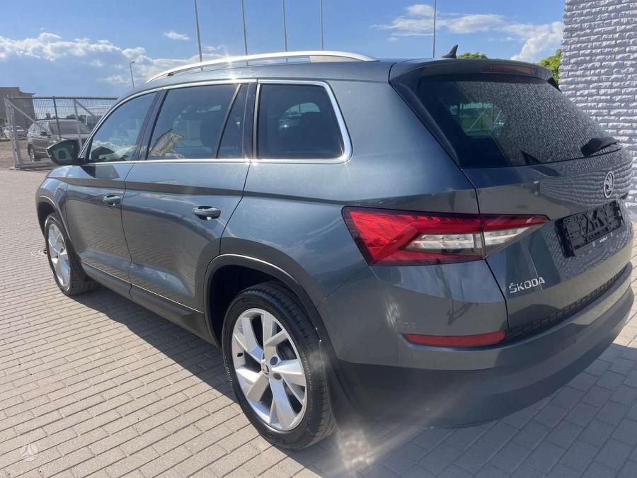 Grey Skoda Kodiaq 2018 in Marijampole, with an engine capacity of 1.97 L and mileage of 211 thousand km for 16900 €, photo 7 on AUTOMOTO.COM.LV