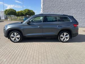 Grey Skoda Kodiaq 2018 in Marijampole, with an engine capacity of 1.97 L and mileage of 211 thousand km for 16900 €, photo 8 on AUTOMOTO.COM.LV