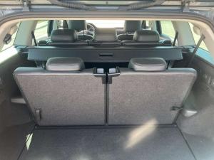 Grey Skoda Kodiaq 2018 in Marijampole, with an engine capacity of 1.97 L and mileage of 211 thousand km for 16900 €, photo 18 on AUTOMOTO.COM.LV