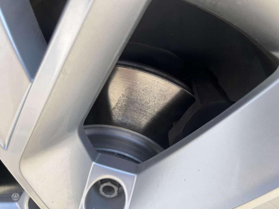 Grey Skoda Kodiaq 2018 in Marijampole, with an engine capacity of 1.97 L and mileage of 211 thousand km for 16900 €, photo 24 on AUTOMOTO.COM.LV
