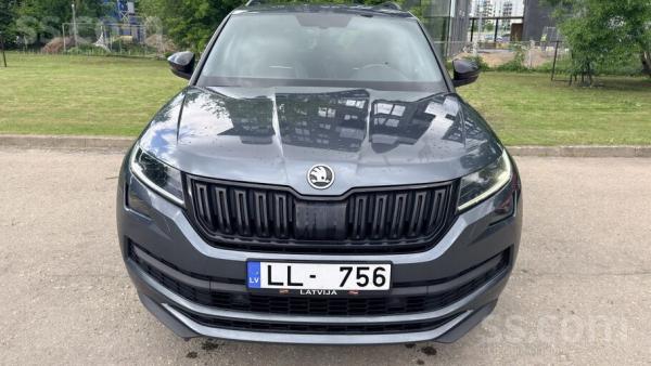Серый Шкода Kodiaq 2018 в Рига, объемом двигателя 2.00 л и пробегом 187 тыс. км за 21000 €, фото 4 на AUTOMOTO.COM.LV