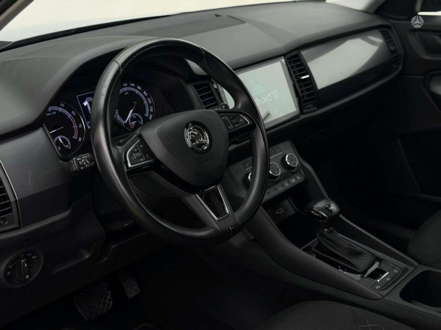 Серый Шкода Kodiaq 2018 в Вильнюс, объемом двигателя 1.50 л и пробегом 78 тыс. км за 18200 €, фото 10 на AUTOMOTO.COM.LV
