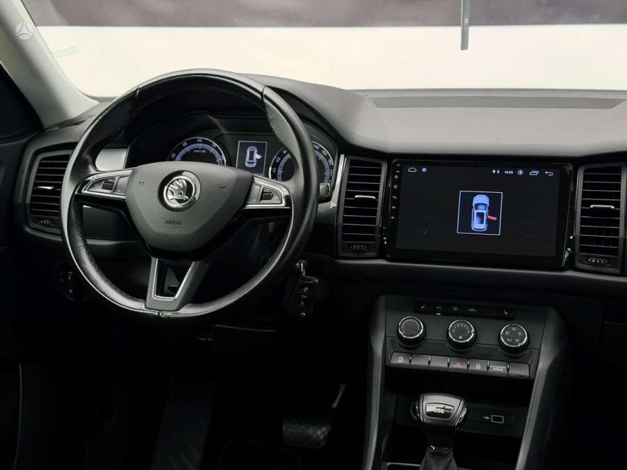 Серый Шкода Kodiaq 2018 в Вильнюс, объемом двигателя 1.50 л и пробегом 78 тыс. км за 18200 €, фото 20 на AUTOMOTO.COM.LV