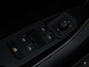 Серый Шкода Kodiaq 2018 в Вильнюс, объемом двигателя 1.50 л и пробегом 78 тыс. км за 18200 €, фото 22 на AUTOMOTO.COM.LV