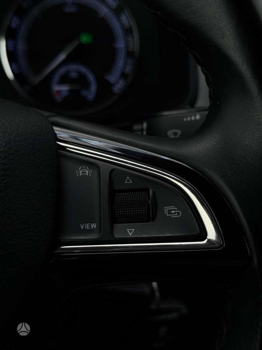 Серый Шкода Kodiaq 2018 в Вильнюс, объемом двигателя 1.50 л и пробегом 78 тыс. км за 18200 €, фото 27 на AUTOMOTO.COM.LV