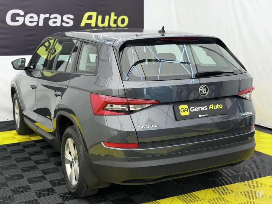 Pelēks Skoda Kodiaq 2018 Viļņa, ar dzinēja tilpumu 1.50 L un nobraukumu 78 tūkst. km par 17690 €, foto 7 vietnē AUTOMOTO.COM.LV