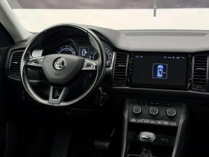 Pelēks Skoda Kodiaq 2018 Viļņa, ar dzinēja tilpumu 1.50 L un nobraukumu 78 tūkst. km par 17690 €, foto 20 vietnē AUTOMOTO.COM.LV