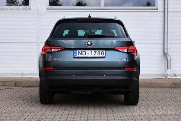 Pelēks Skoda Kodiaq 2018 Rīga, ar dzinēja tilpumu 2.00 L un nobraukumu 0 tūkst. km par 16495 €, foto 5 vietnē AUTOMOTO.COM.LV