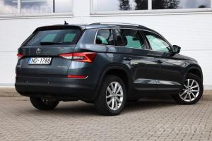 Grey Skoda Kodiaq 2018 in Riga, with an engine capacity of 2.00 L and mileage of 0 thousand km for 16495 €, photo 7 on AUTOMOTO.COM.LV