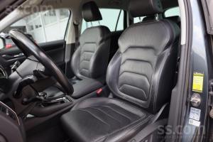 Grey Skoda Kodiaq 2018 in Riga, with an engine capacity of 2.00 L and mileage of 0 thousand km for 16495 €, photo 12 on AUTOMOTO.COM.LV