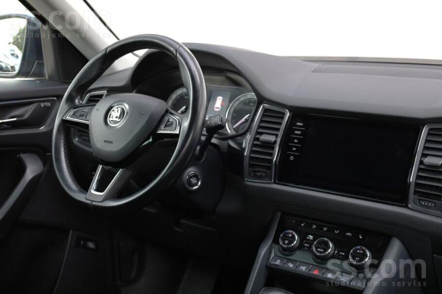 Grey Skoda Kodiaq 2018 in Riga, with an engine capacity of 2.00 L and mileage of 0 thousand km for 16495 €, photo 14 on AUTOMOTO.COM.LV
