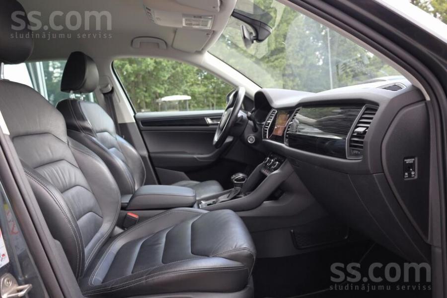 Grey Skoda Kodiaq 2018 in Riga, with an engine capacity of 2.00 L and mileage of 0 thousand km for 16495 €, photo 15 on AUTOMOTO.COM.LV