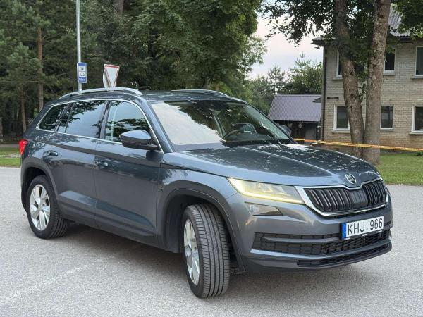 Pelēks Skoda Kodiaq 2018 Ukmergė, ar dzinēja tilpumu 0.00 L un nobraukumu 131 tūkst. km par 22000 €, foto 6 vietnē AUTOMOTO.COM.LV
