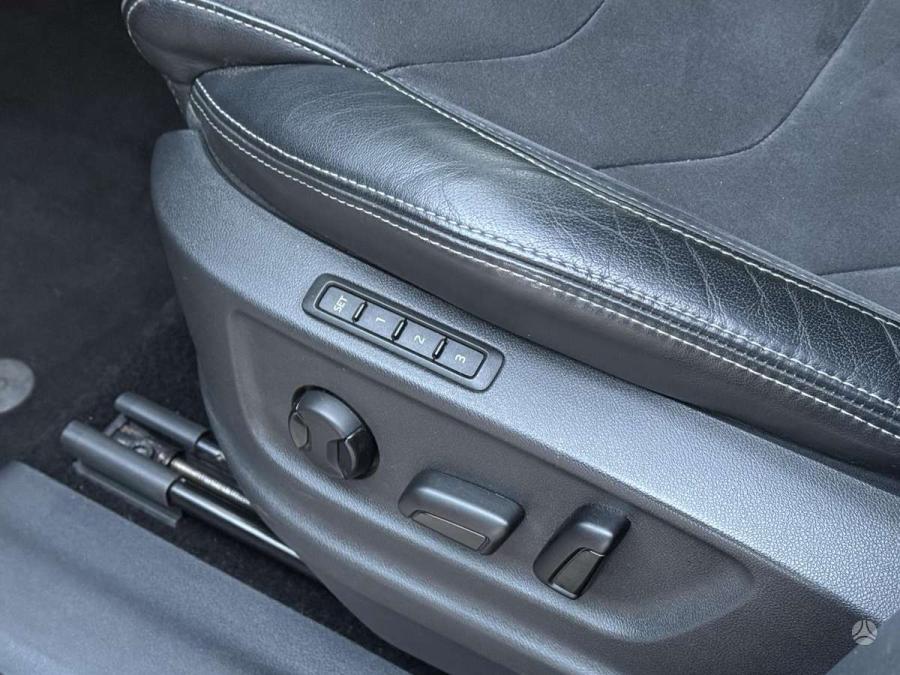 Pelēks Skoda Kodiaq 2018 Ukmergė, ar dzinēja tilpumu 0.00 L un nobraukumu 131 tūkst. km par 22000 €, foto 20 vietnē AUTOMOTO.COM.LV