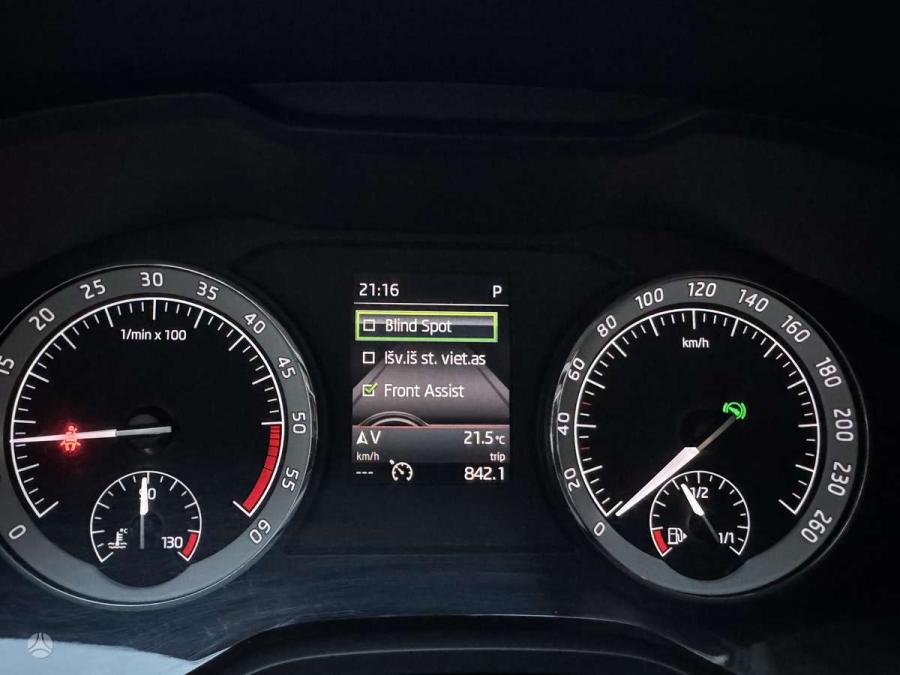 Pelēks Skoda Kodiaq 2018 Ukmergė, ar dzinēja tilpumu 0.00 L un nobraukumu 131 tūkst. km par 22000 €, foto 26 vietnē AUTOMOTO.COM.LV