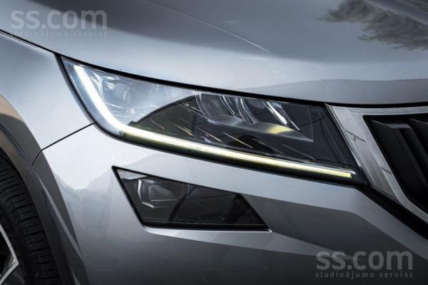 Pelēks Skoda Kodiaq 2018 Rīga, ar dzinēja tilpumu 1.40 L un nobraukumu 201 tūkst. km par 16950 €, foto 7 vietnē AUTOMOTO.COM.LV