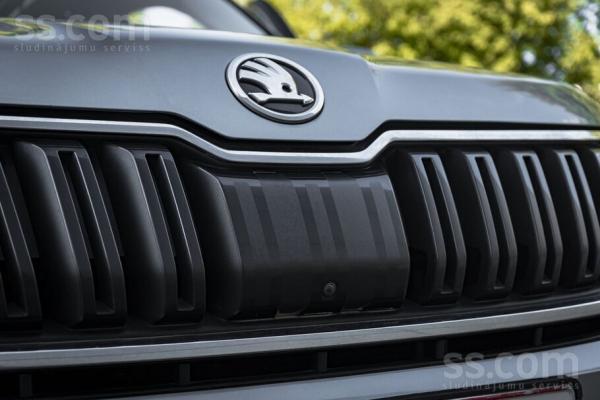 Pelēks Skoda Kodiaq 2018 Rīga, ar dzinēja tilpumu 1.40 L un nobraukumu 201 tūkst. km par 16950 €, foto 9 vietnē AUTOMOTO.COM.LV