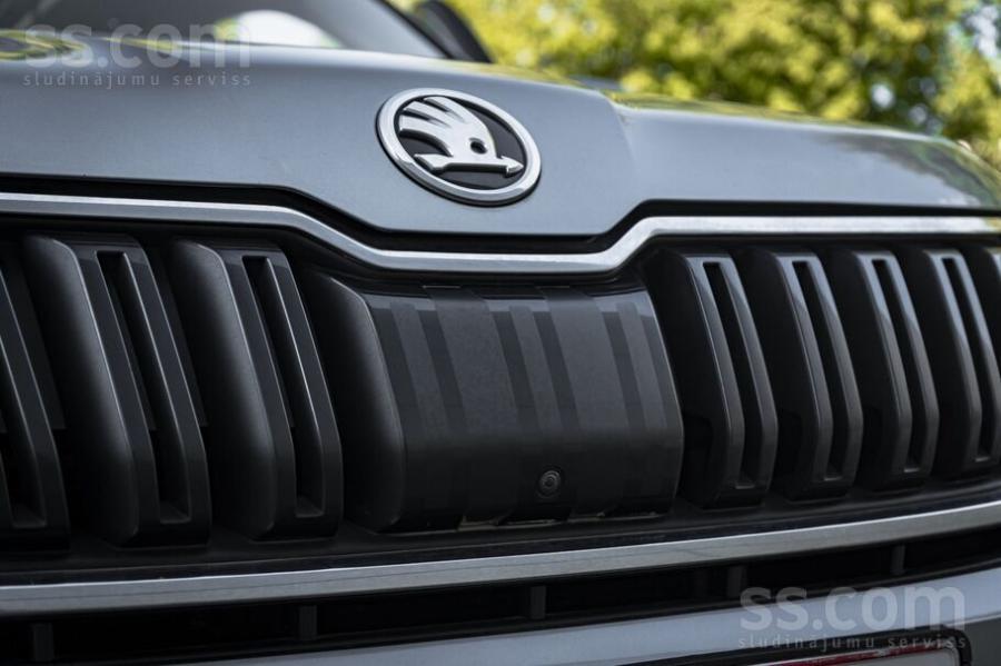 Pelēks Skoda Kodiaq 2018 Rīga, ar dzinēja tilpumu 1.40 L un nobraukumu 201 tūkst. km par 16950 €, foto 10 vietnē AUTOMOTO.COM.LV