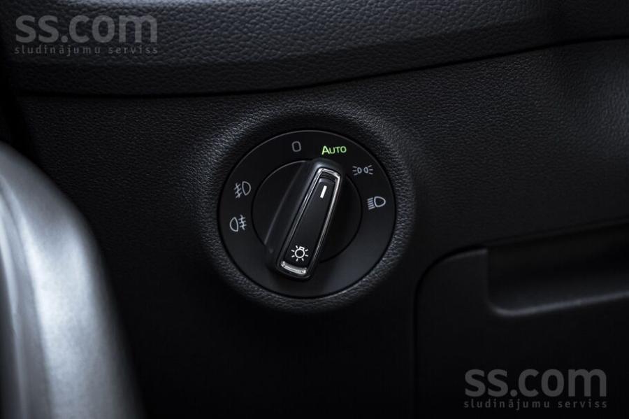 Pelēks Skoda Kodiaq 2018 Rīga, ar dzinēja tilpumu 1.40 L un nobraukumu 201 tūkst. km par 16950 €, foto 29 vietnē AUTOMOTO.COM.LV