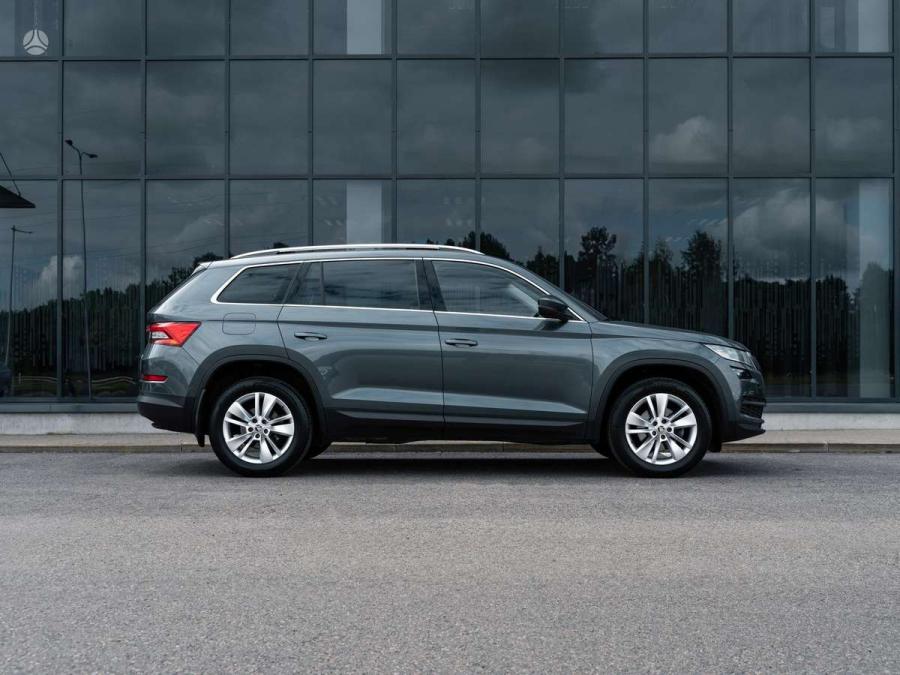 Серый Шкода Kodiaq 2018 в Вильнюс, объемом двигателя 1.40 л и пробегом 138 тыс. км за 17700 €, фото 3 на AUTOMOTO.COM.LV